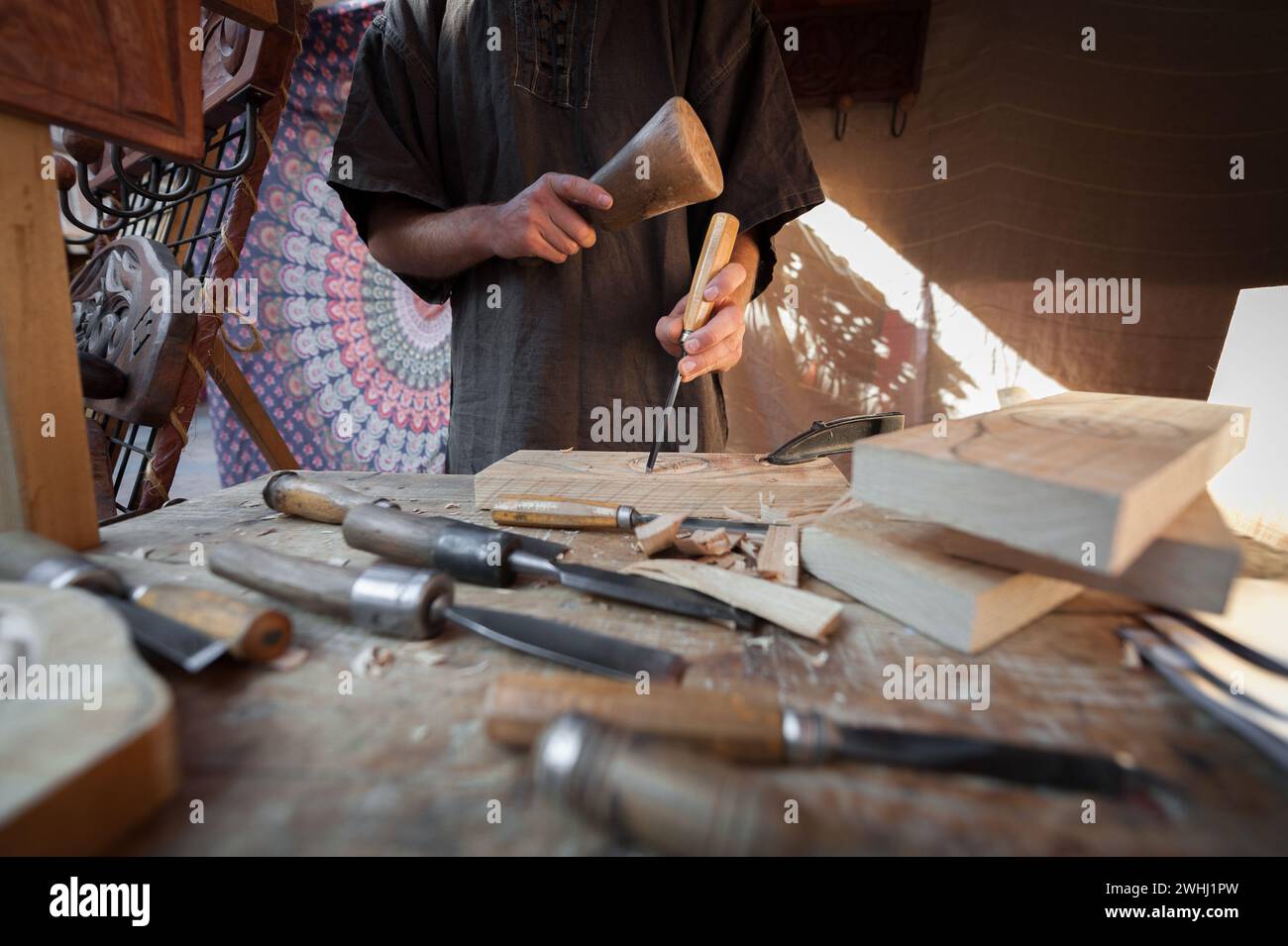 Primer taller hi-res stock photography and images - Alamy