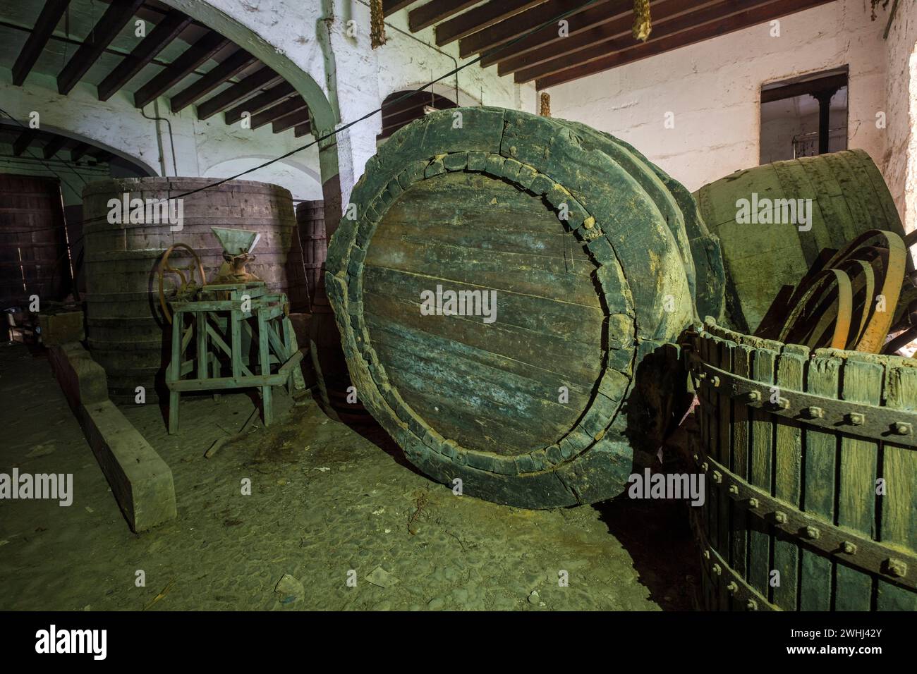 Medieval cellars hi-res stock photography and images - Alamy