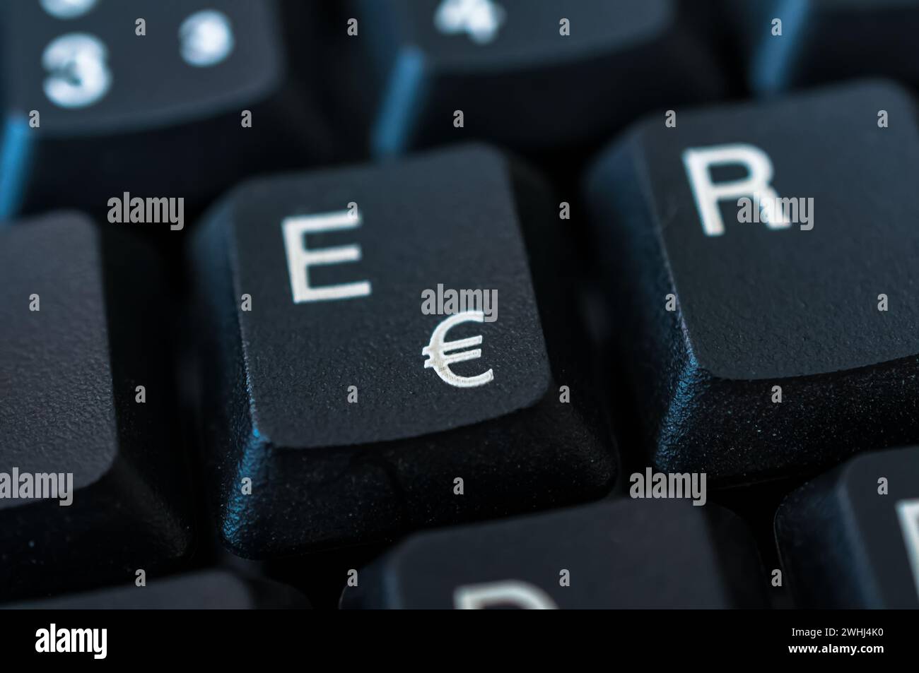 Keyboard euro hi-res stock photography and images - Alamy