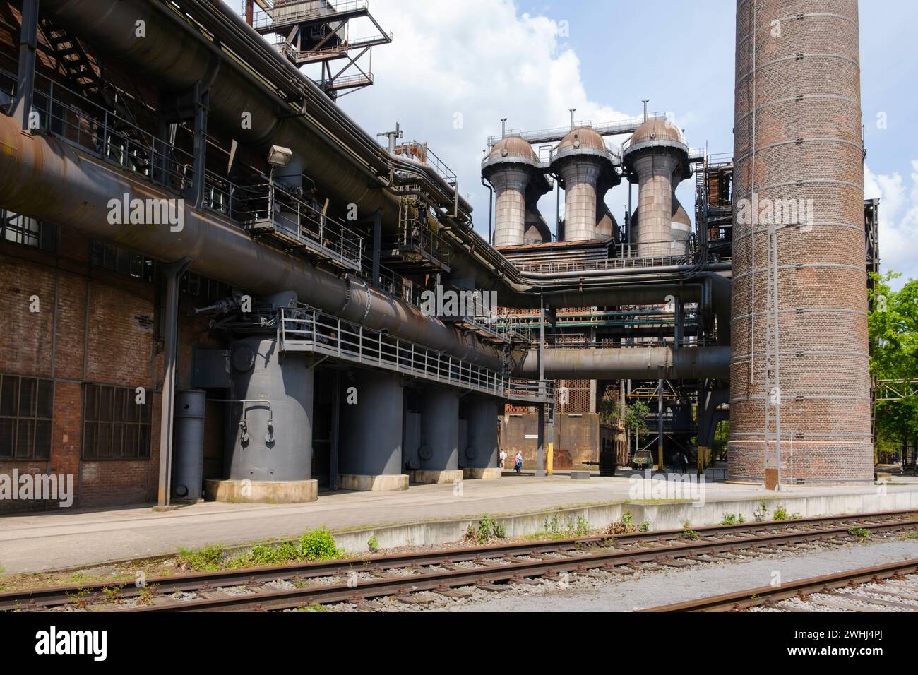 Duisburg park railway hi-res stock photography and images - Alamy