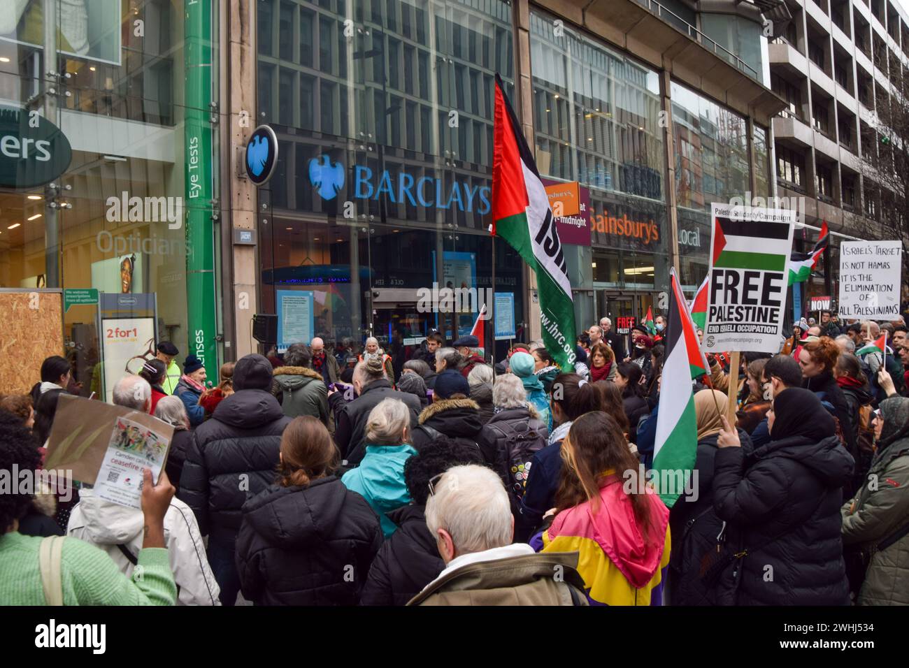 London, UK. 10th February 2024. Pro-Palestine protesters gather outside ...