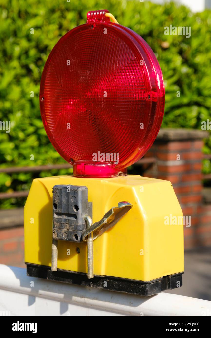 Warning lamp at a construction area Stock Photo - Alamy