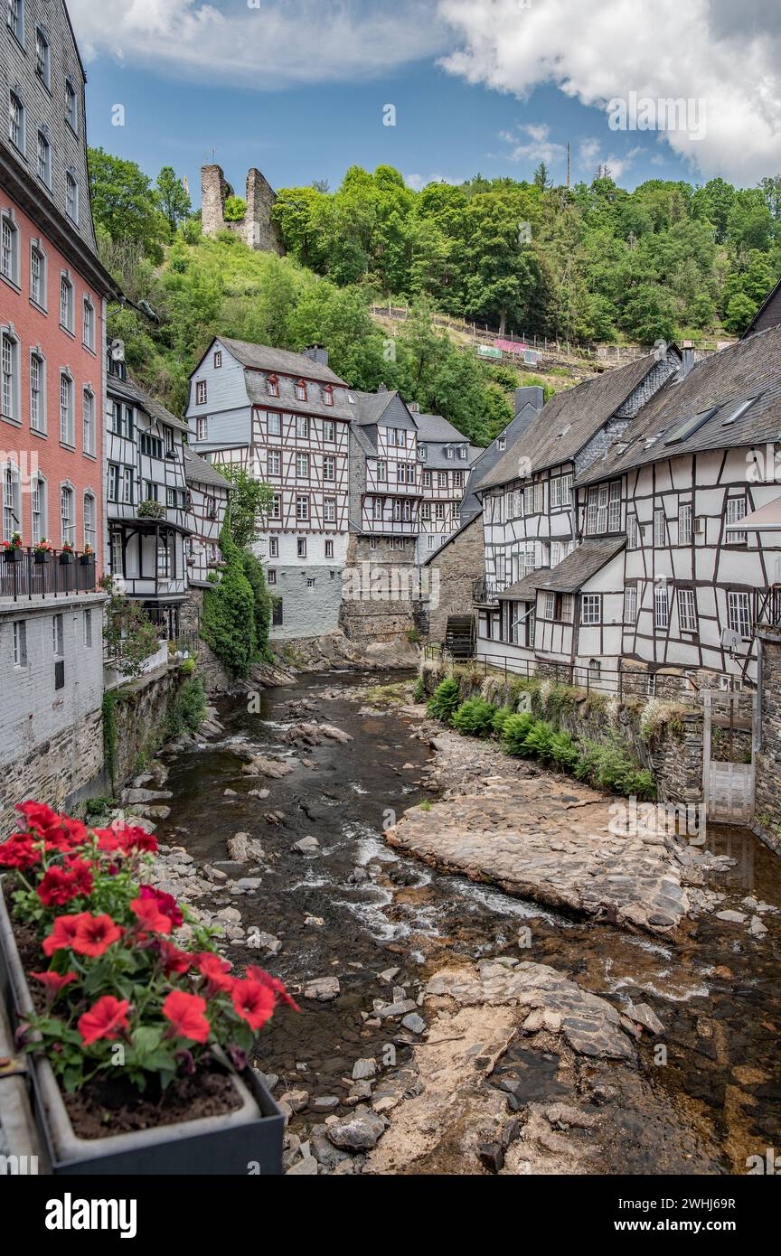 Half timbering idyll near monschau hi-res stock photography and images ...