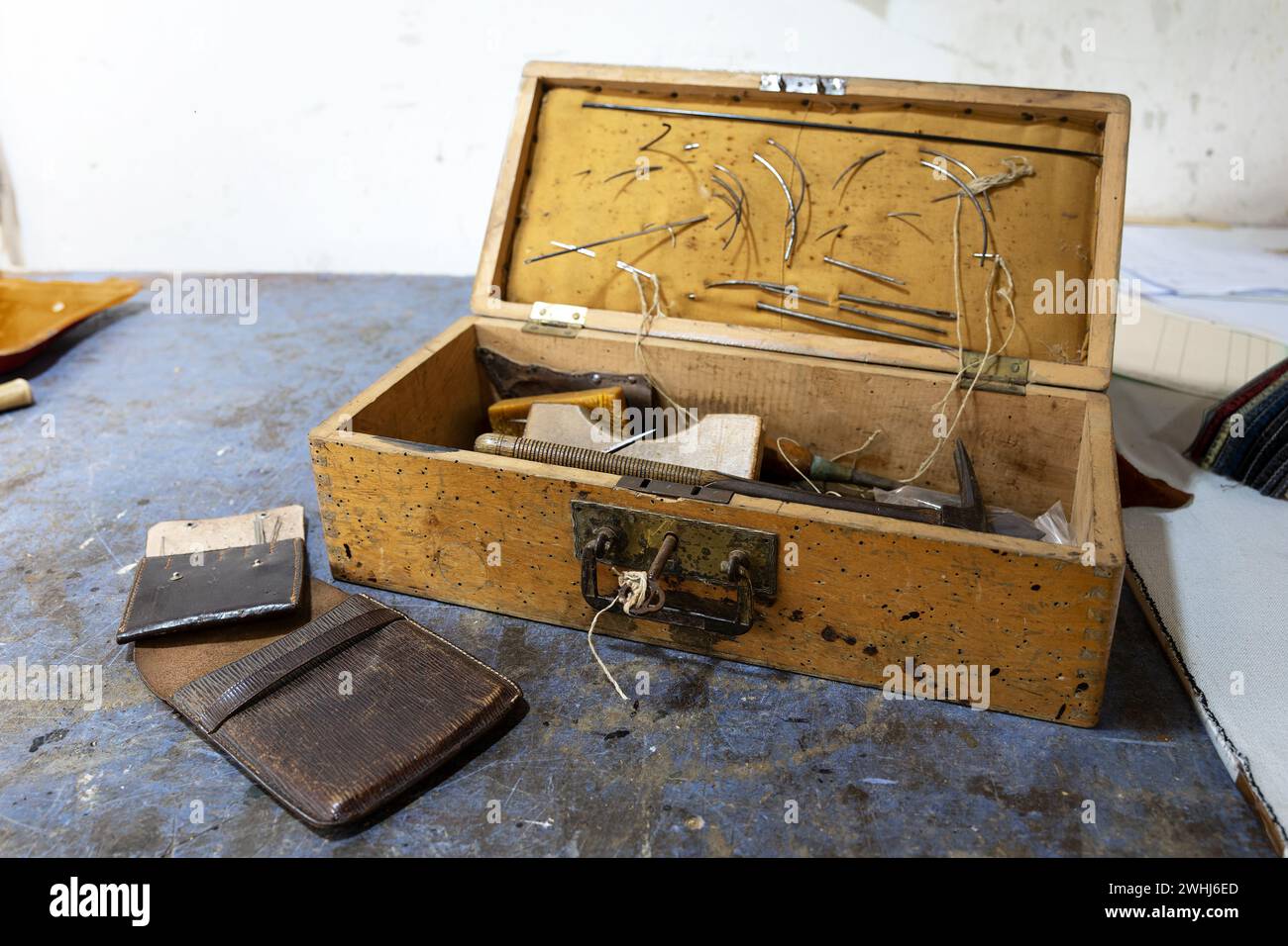 Tools handicraft craft hi-res stock photography and images - Alamy