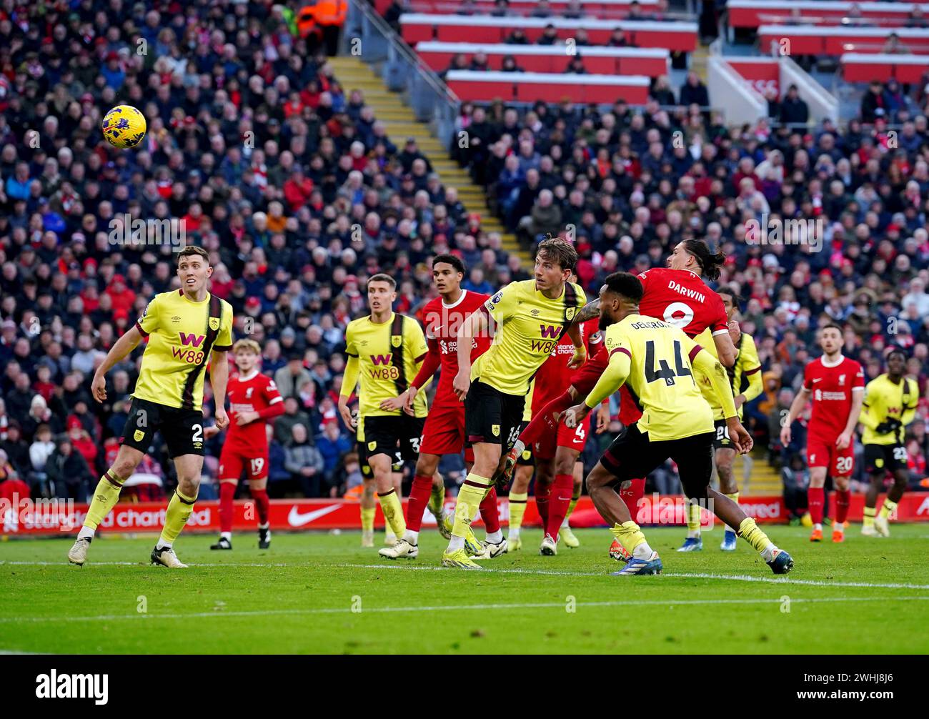 Liverpool's Darwin Nunez scores their side's third goal of the game ...