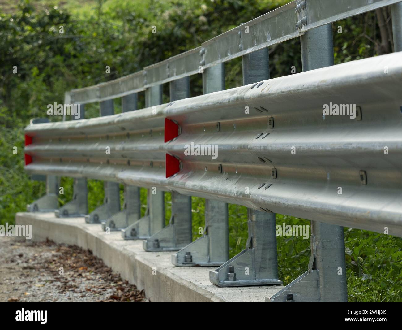 Highway guardrail perspective hi-res stock photography and images - Alamy