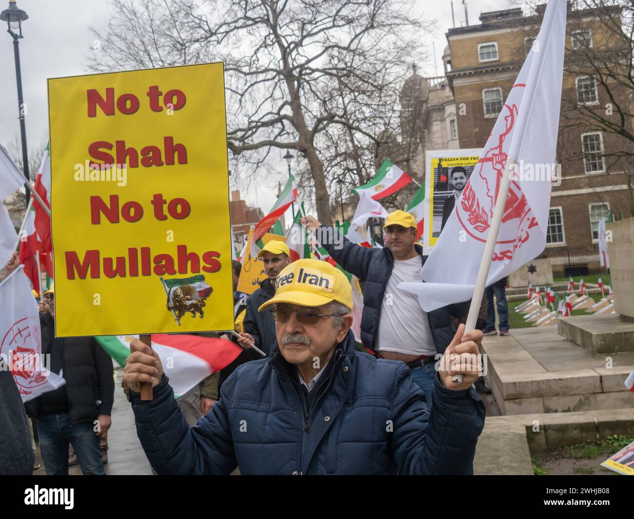 Shah ayatollah hi-res stock photography and images - Alamy