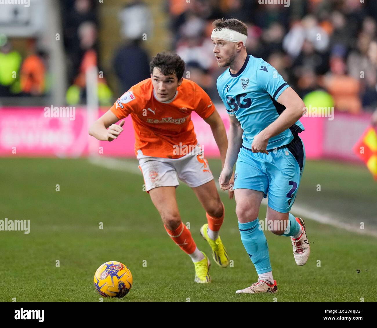 Blackpool, UK. 31st Aug, 2023. Sam Long of Oxford United under pressure ...