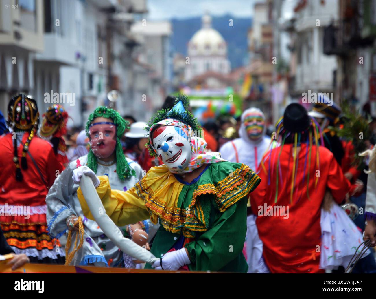CUENCA-DESFILE CARNAVAL-2024 Cuenca,Ecuador 10 de febrero de 2024 La ...
