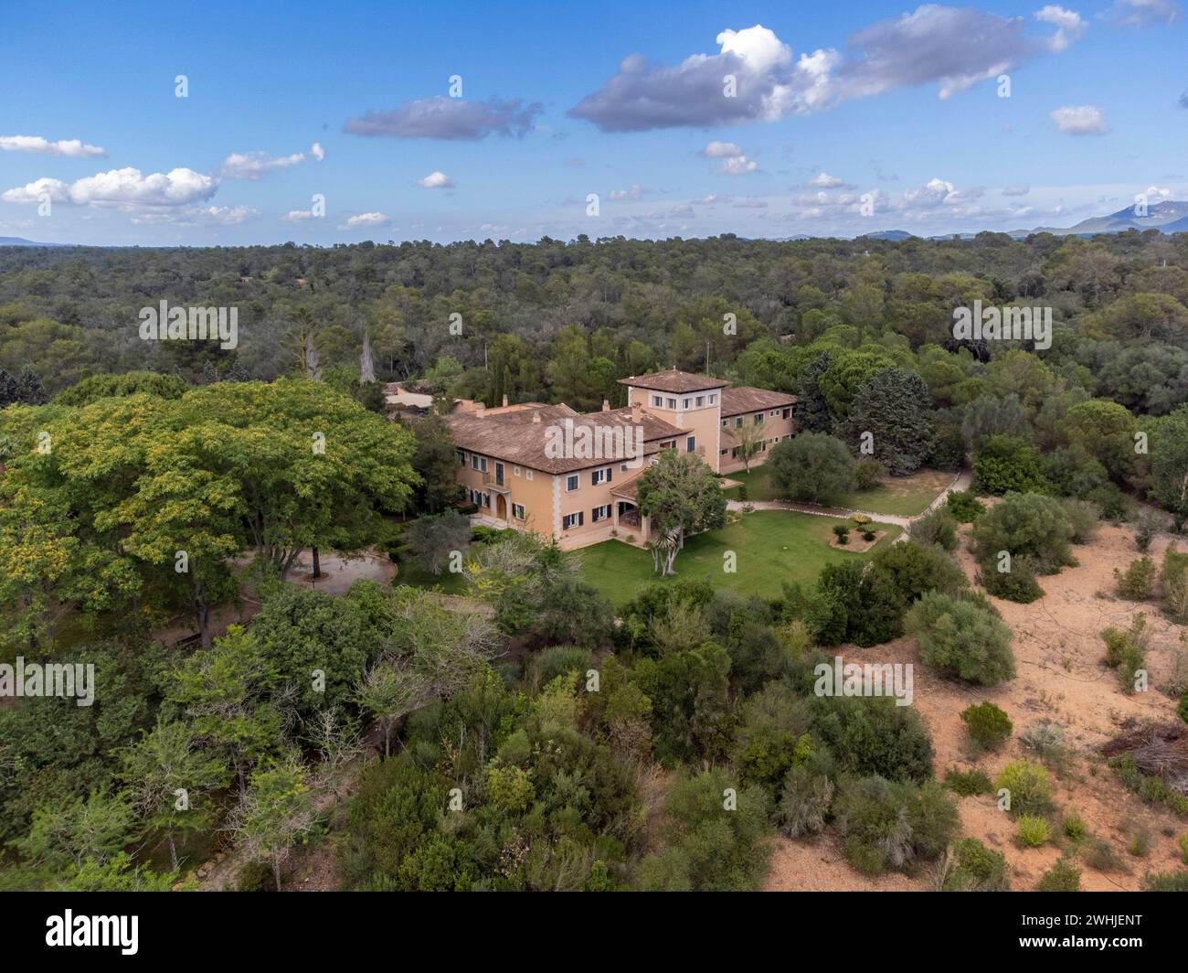 Sa water building hi-res stock photography and images - Alamy