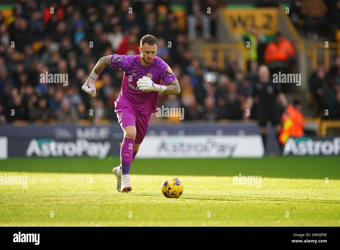 Mark Flekken of Brentford FC making a kick during the Premier League ...
