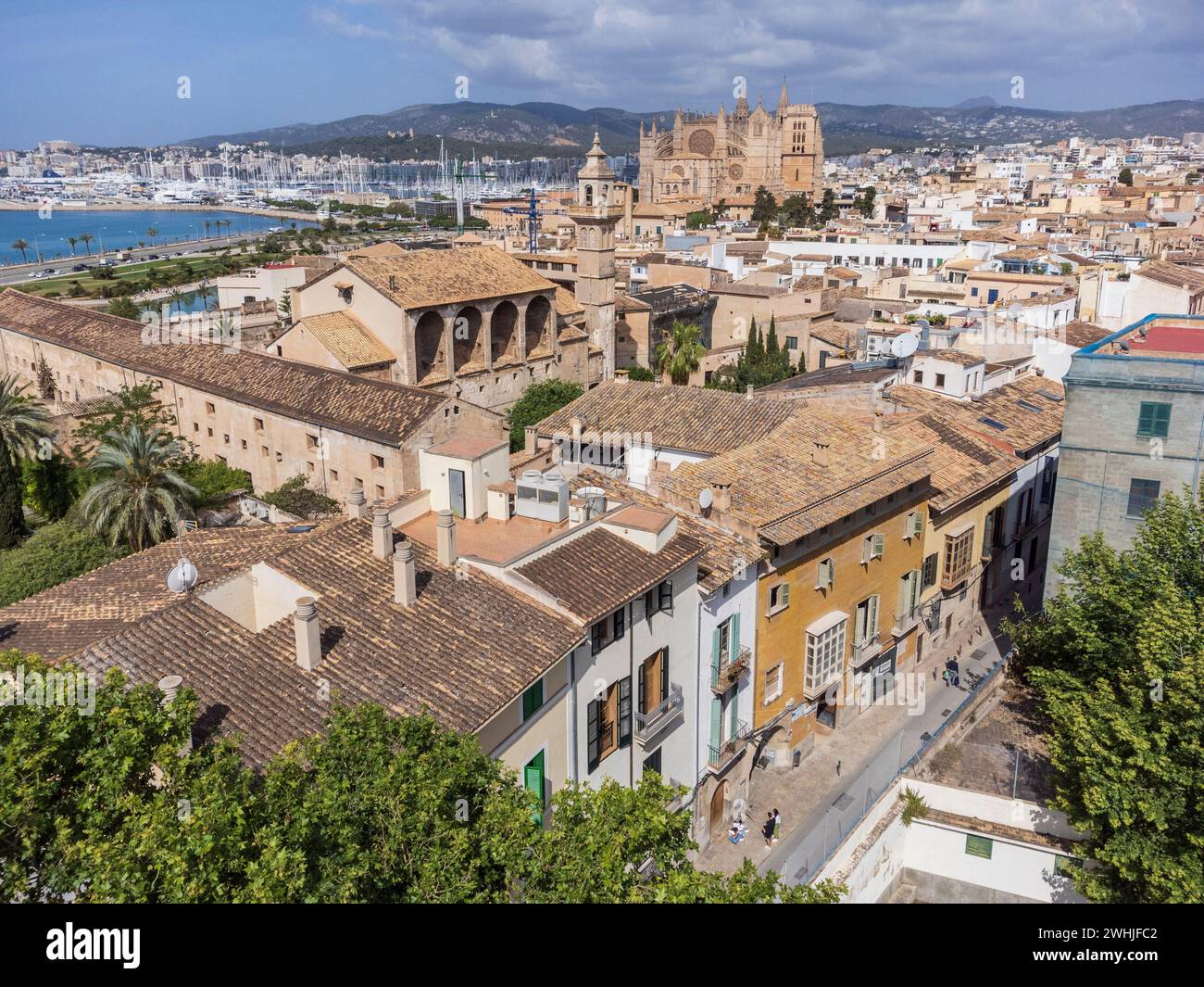 Can alcover hi-res stock photography and images - Alamy