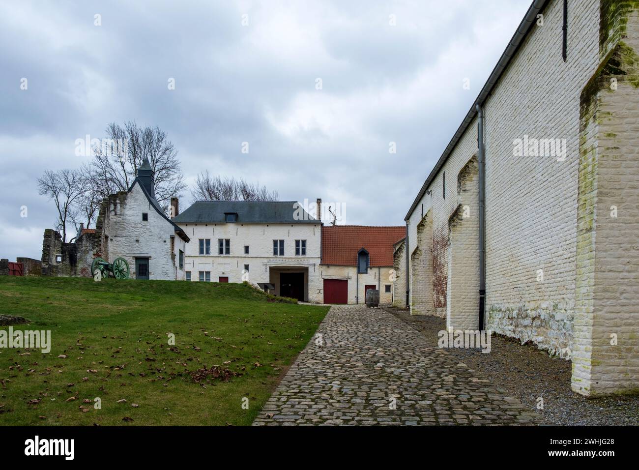 Courtyard of Hougoumont Farm on the battlefield of Waterloo Stock Photo ...
