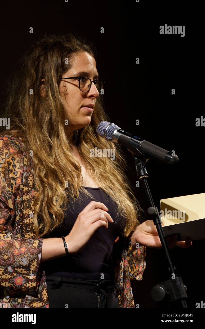 Laura torres hi-res stock photography and images - Alamy