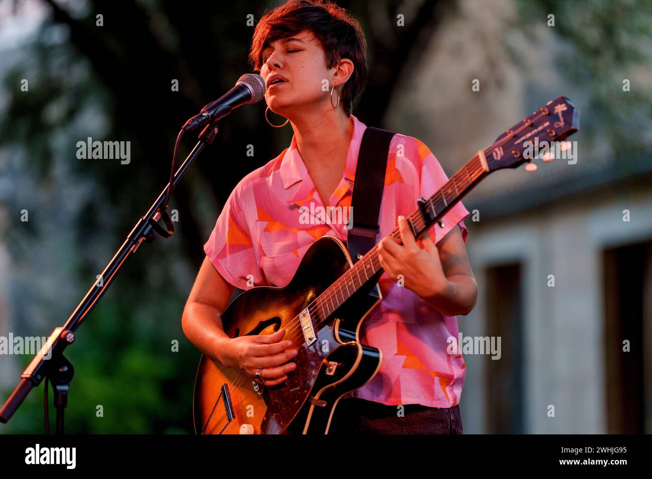 Sound melody creation hi-res stock photography and images - Alamy