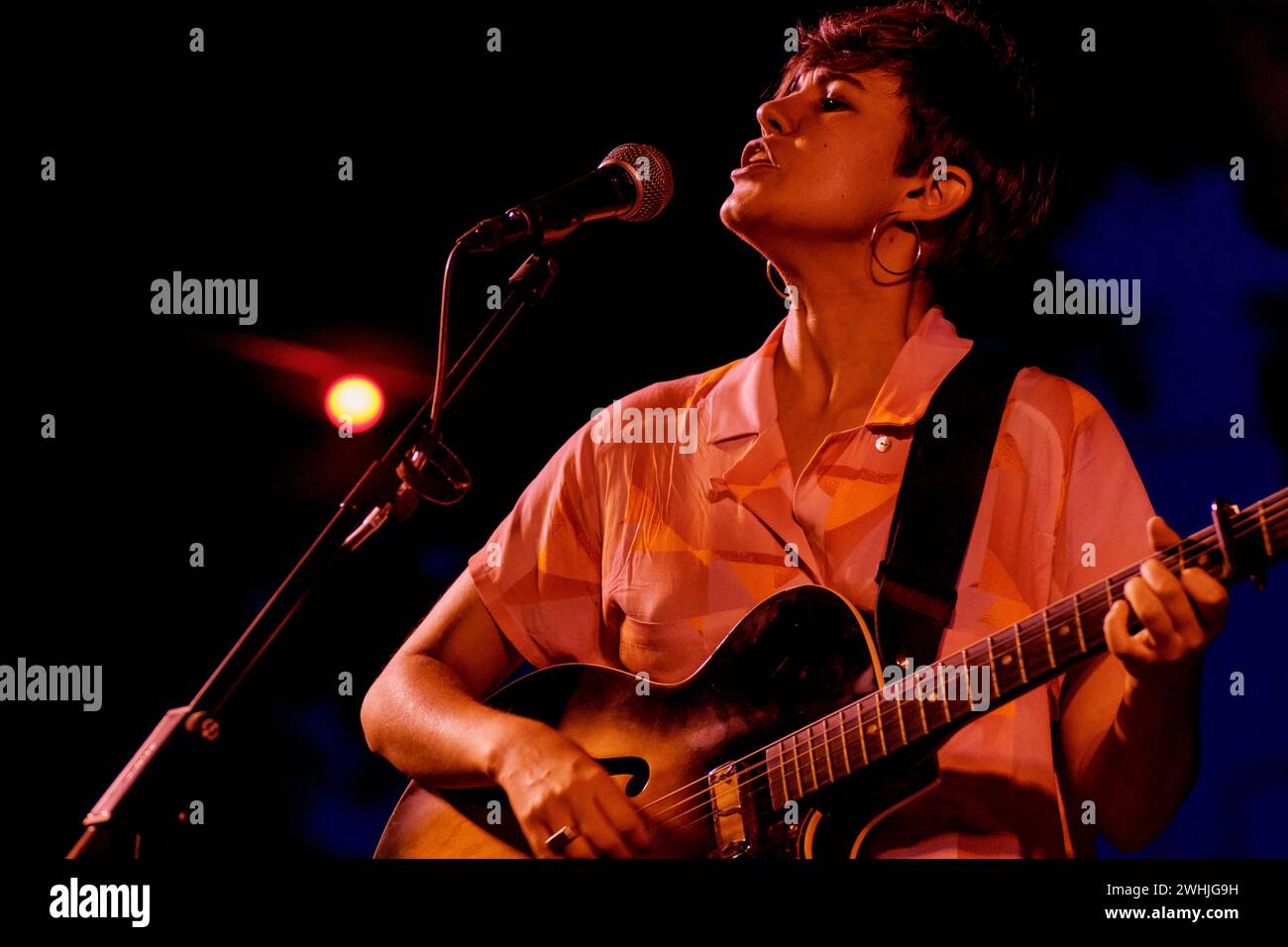 Harmony of form hi-res stock photography and images - Alamy