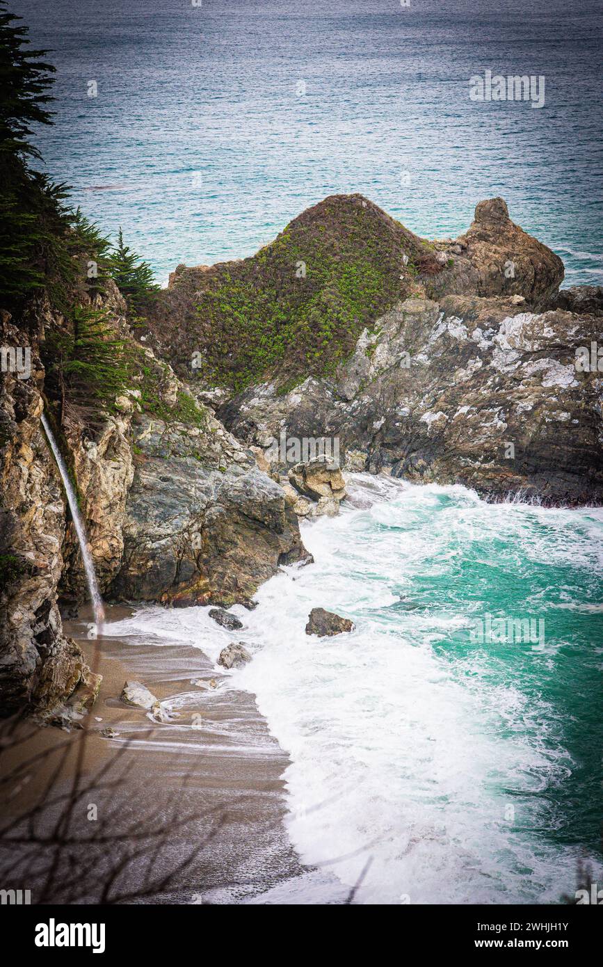 Adventures beach sunset hi-res stock photography and images - Alamy