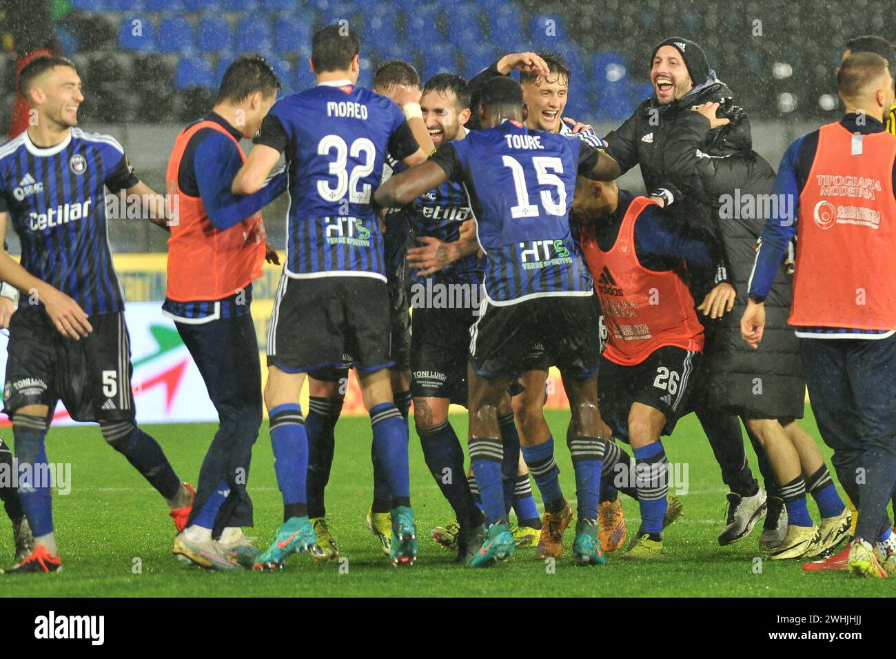 Pisa, Italy. 10th Feb, 2024. Players of Pisa celebrate during Pisa SC ...