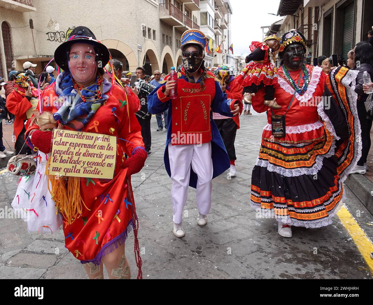 CUENCA-DESFILE CARNAVAL-2024 Cuenca,Ecuador 10 de febrero de 2024 La ...