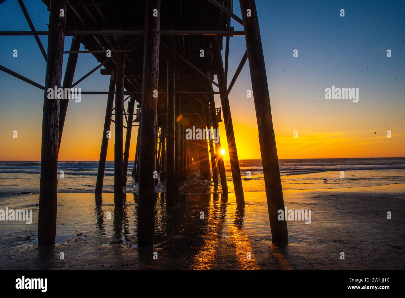 Oceanside photography hi-res stock photography and images - Alamy