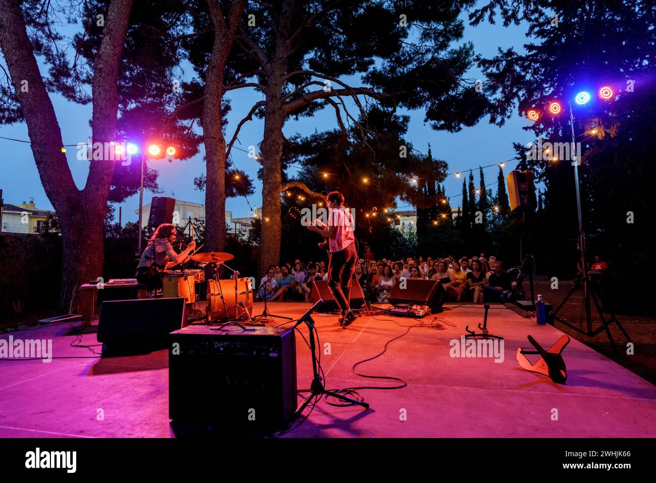 Sound creation hi-res stock photography and images - Alamy