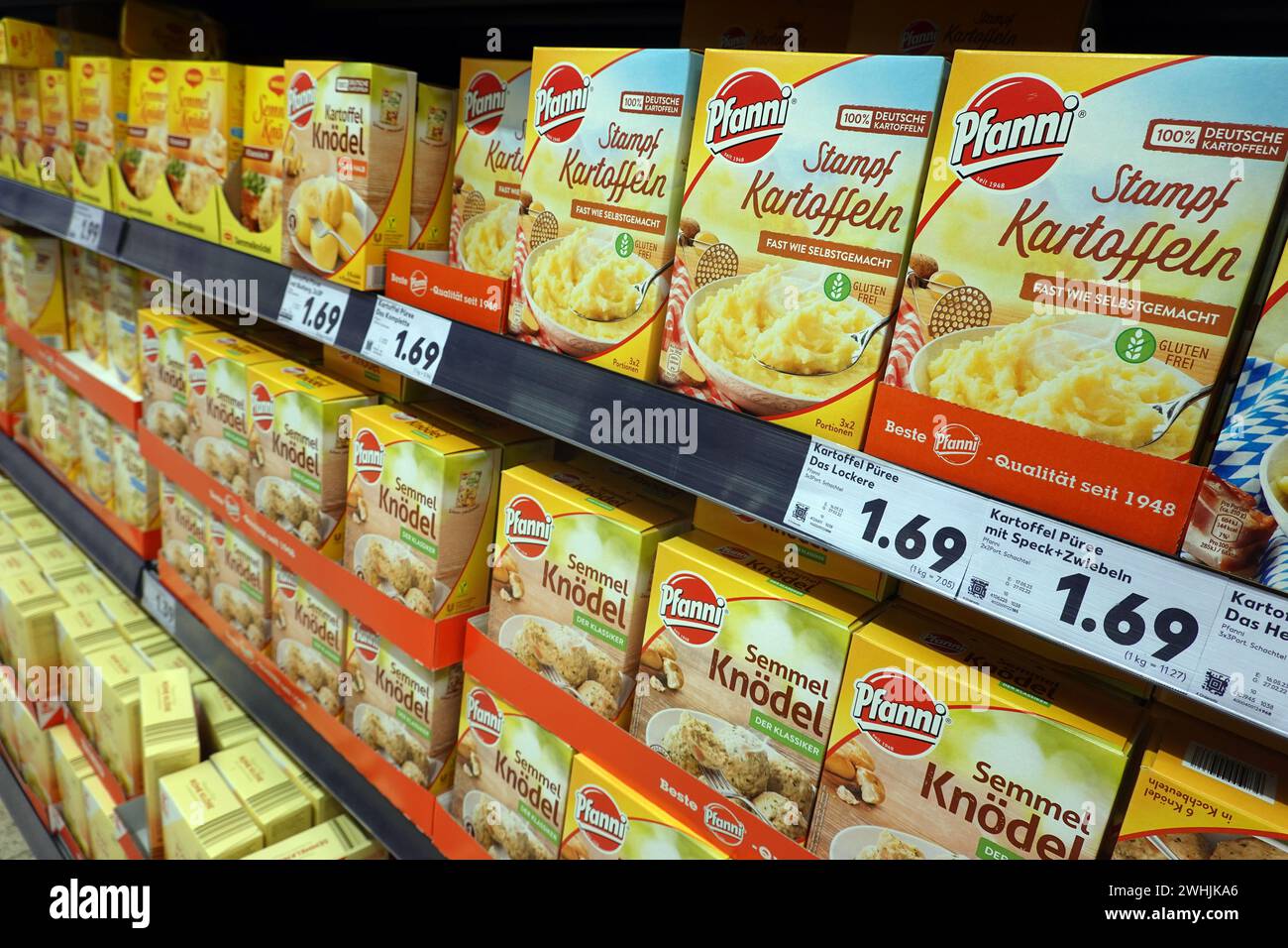 Pfanni range in a supermarket Stock Photo - Alamy