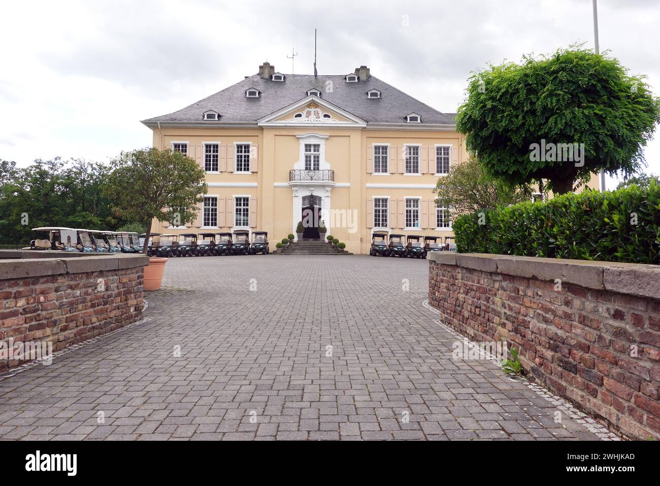 Miel Castle, baroque castle with golf course Stock Photo - Alamy