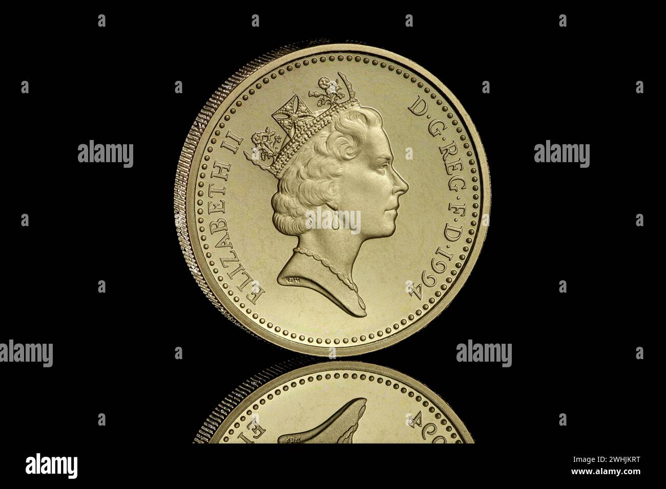 Rampant lion one pound coin hi-res stock photography and images - Alamy