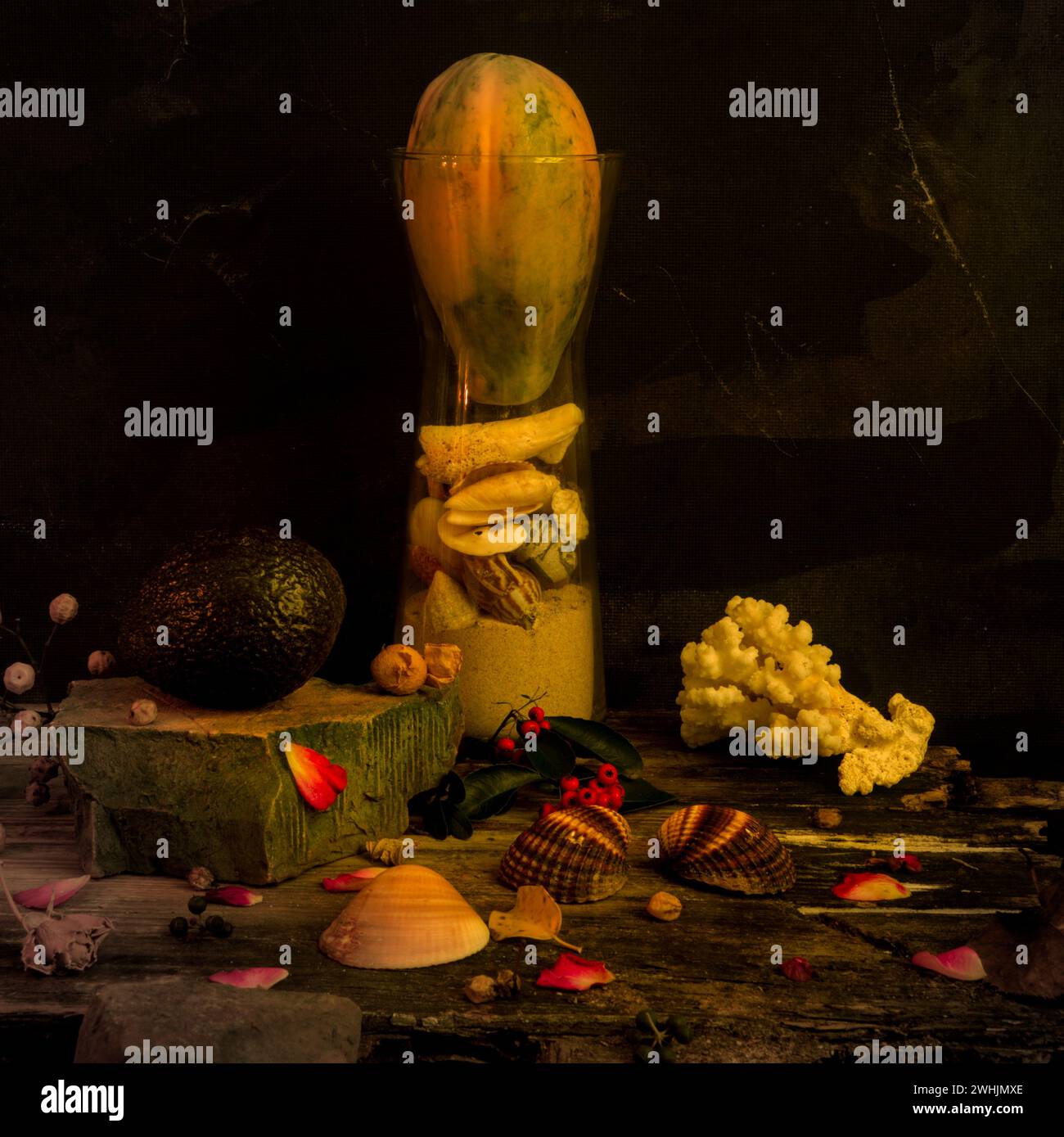 Vintage stil life photography (low key Stock Photo - Alamy