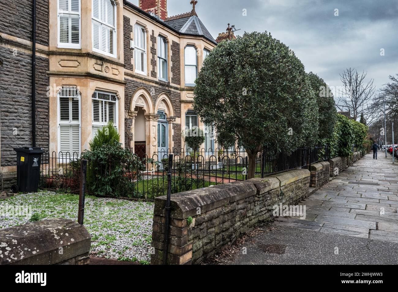 Mortgages upmarket hi-res stock photography and images - Alamy