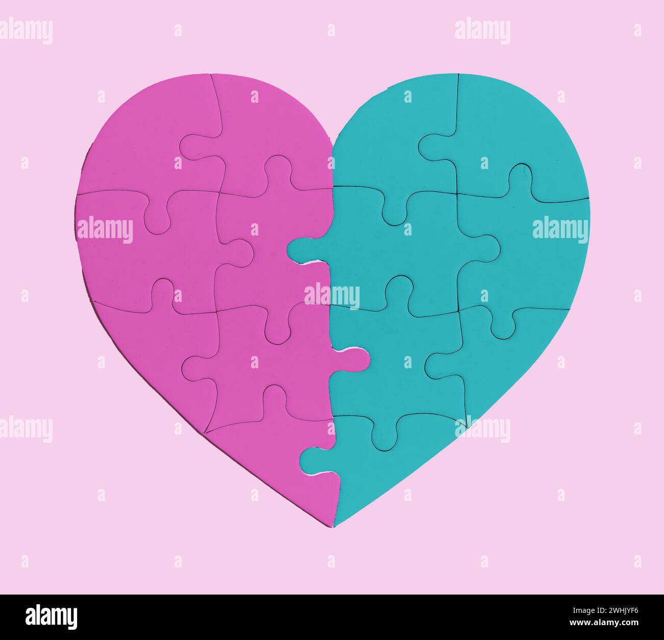 Two jigsaw puzzle parts hi-res stock photography and images - Alamy