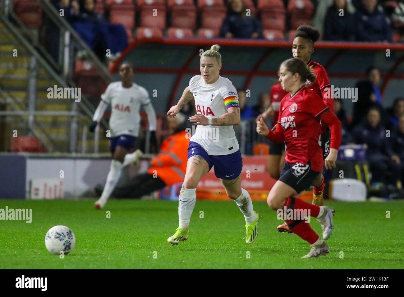 Bethany england tottenham hotspur hi-res stock photography and images ...