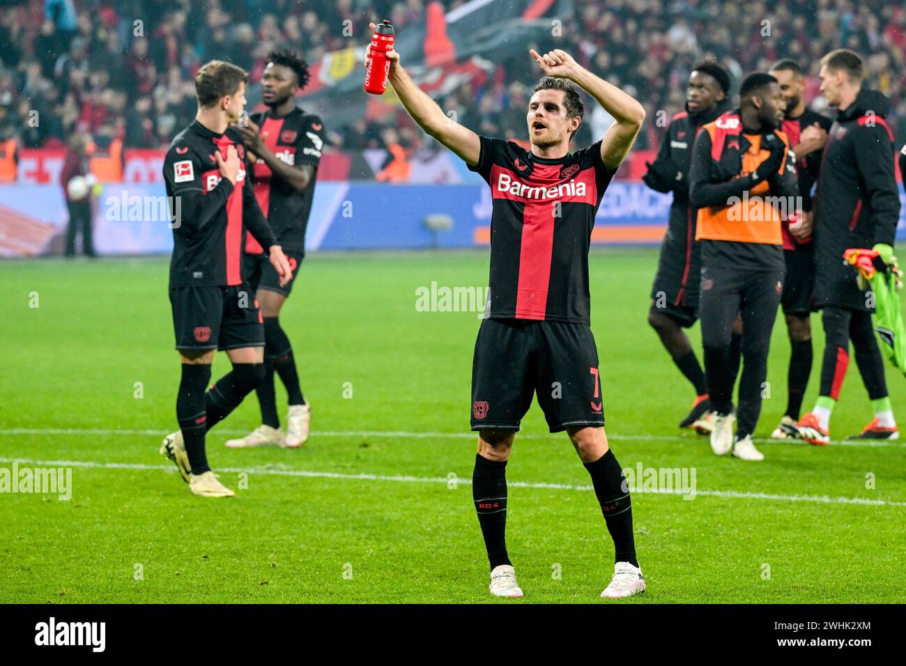 LEVERKUSEN - Jonas Hofmann of Bayer 04 Leverkusen celebrates the ...