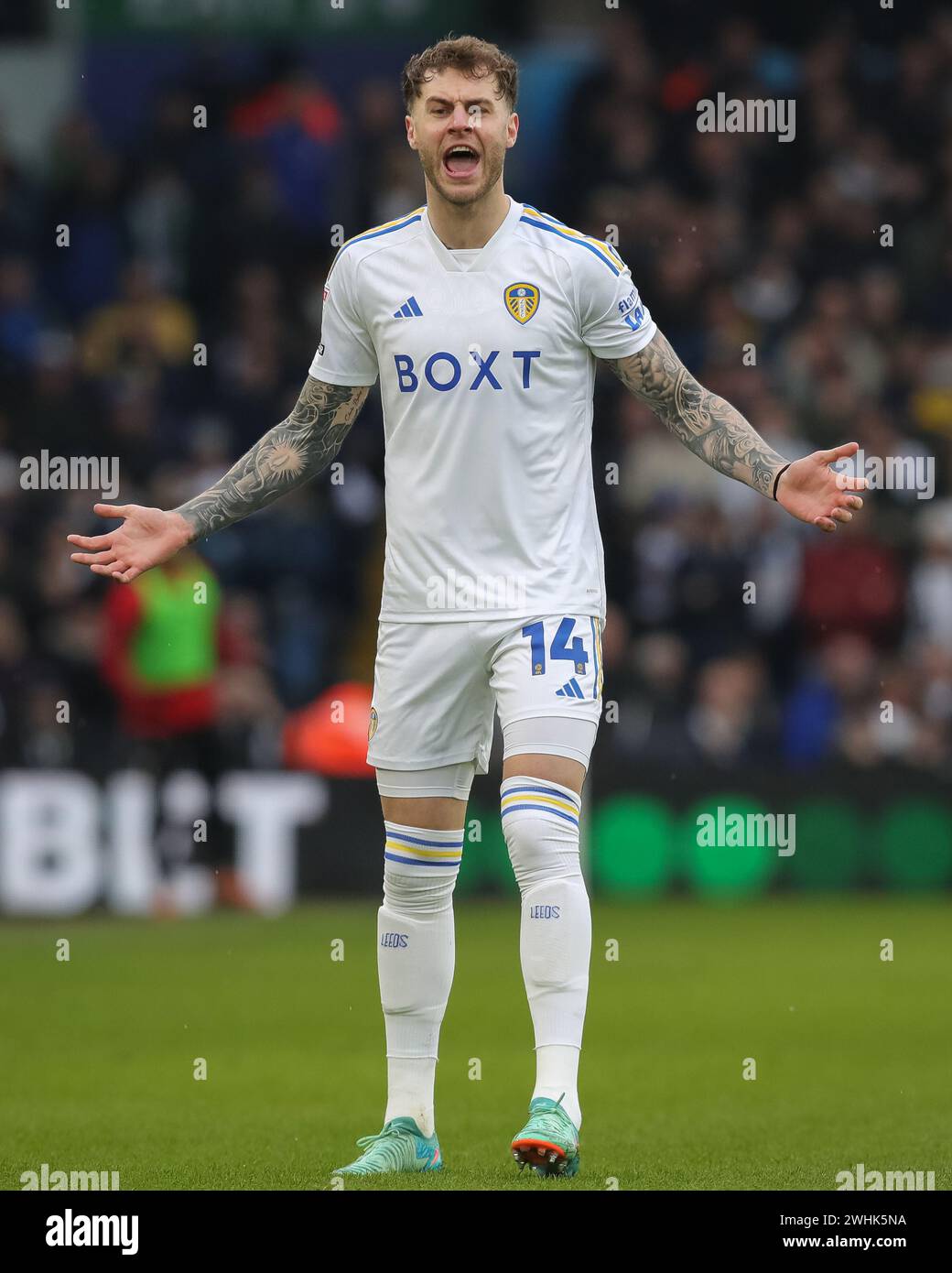 Joe rodon leeds united 2024 hi-res stock photography and images - Alamy