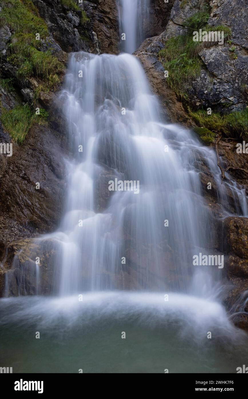 Waterfall chain hi-res stock photography and images - Alamy