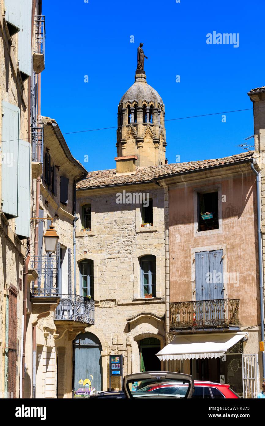 Uzes town hi-res stock photography and images - Alamy