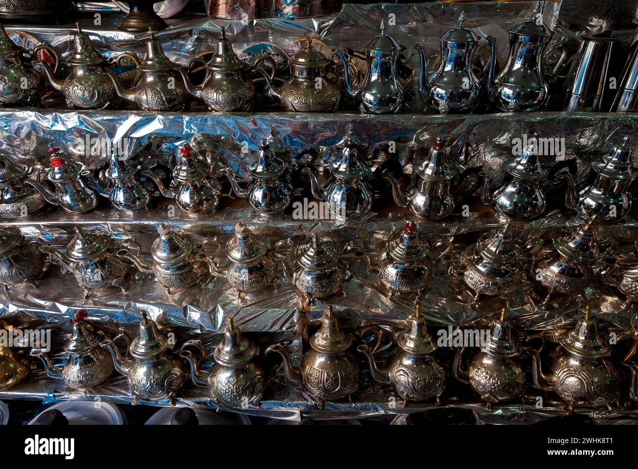 Teapots on the market, shop, bazaar, trader, souk, Arabic, Orient ...