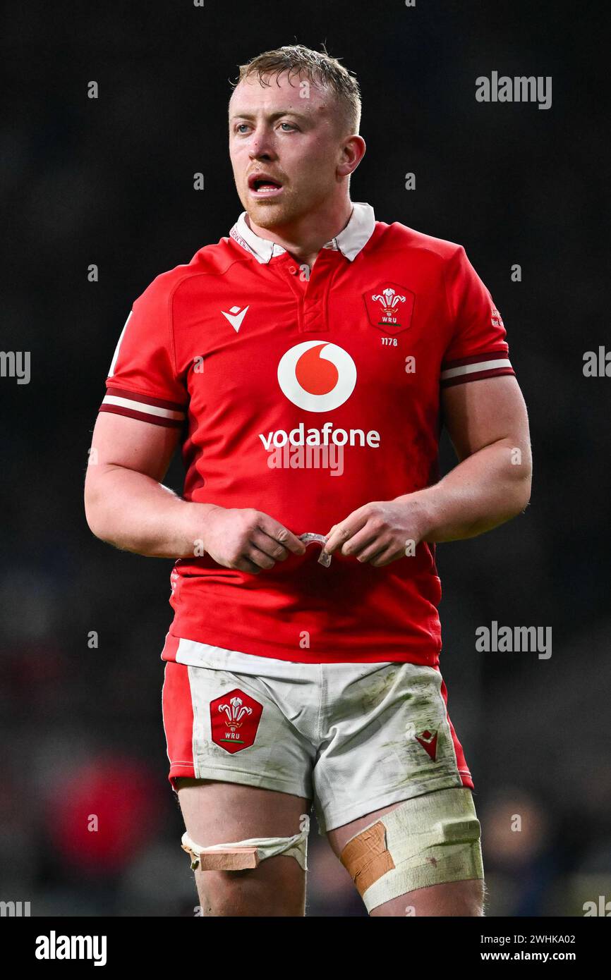 Tommy Reffell of Wales during the 2024 Guinness 6 Nations match England ...