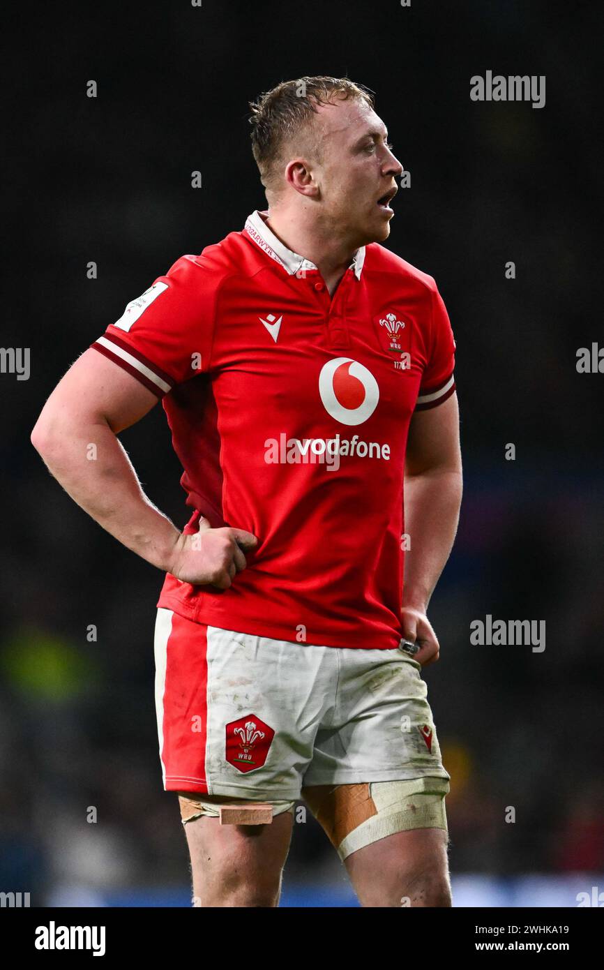 Tommy Reffell of Wales during the 2024 Guinness 6 Nations match England ...