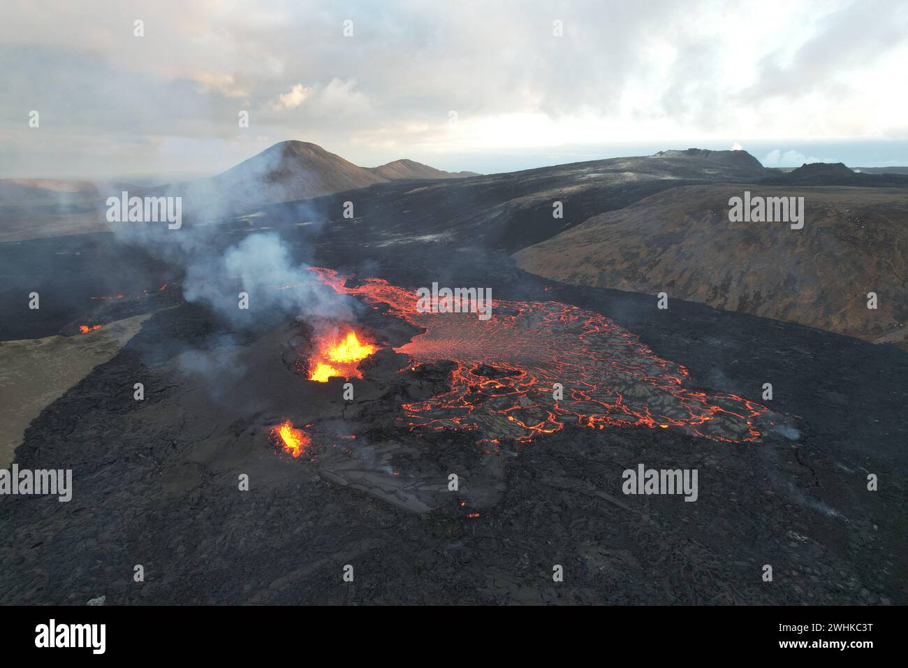 Volcanic Eruption in Meradalir valley, Fagradalsfjall Mts, Reykjanes ...
