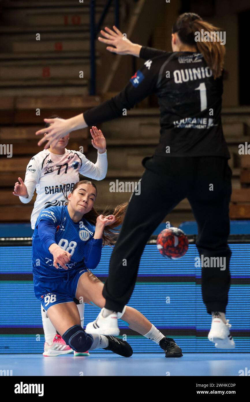 Chambray touraine handball hi-res stock photography and images - Alamy