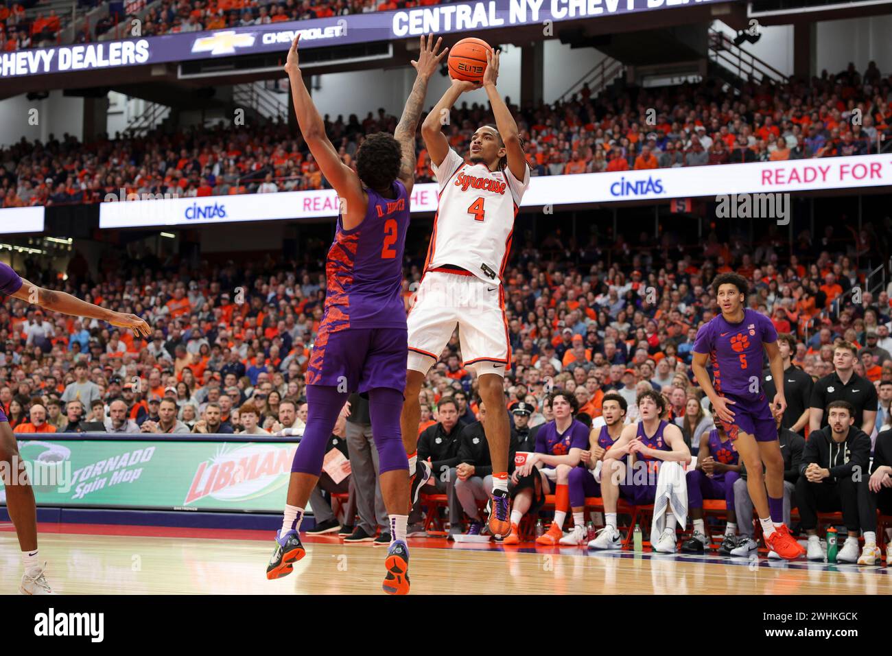 Cuse vs clemson 2 10 24 8 jpg hi-res stock photography and images - Alamy