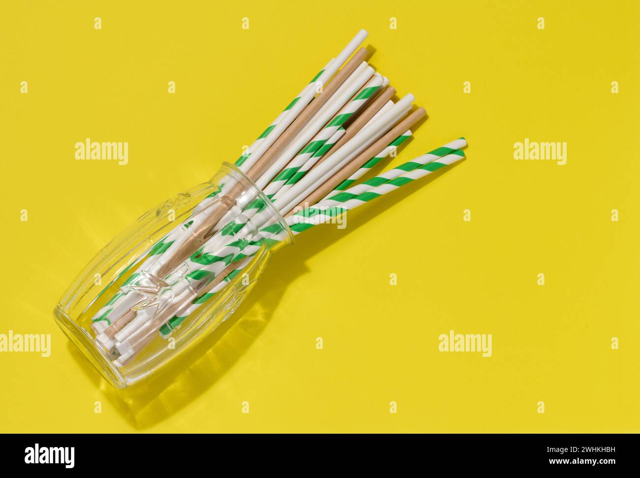 Transparent paper hi-res stock photography and images - Alamy