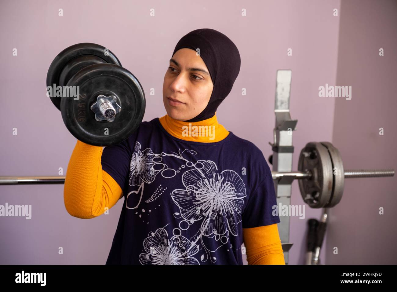 Muslim gym hi-res stock photography and images - Alamy