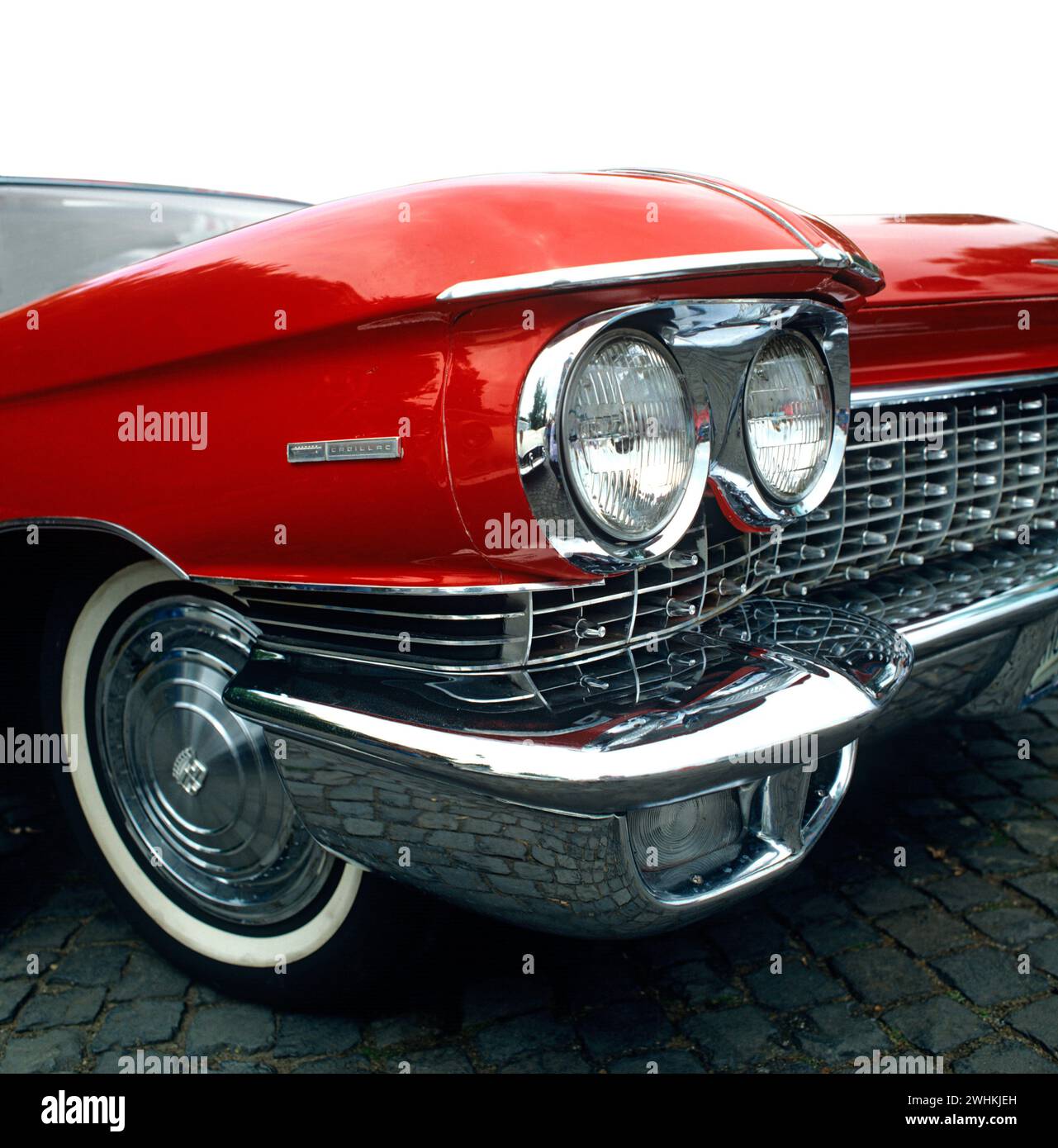 Cadillac, road cruiser Stock Photo - Alamy