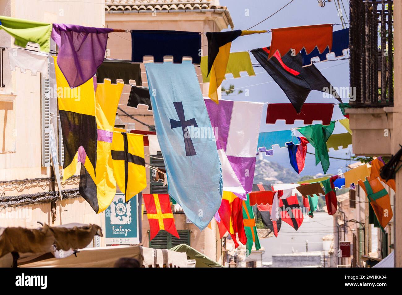 Famous banners hi-res stock photography and images - Alamy