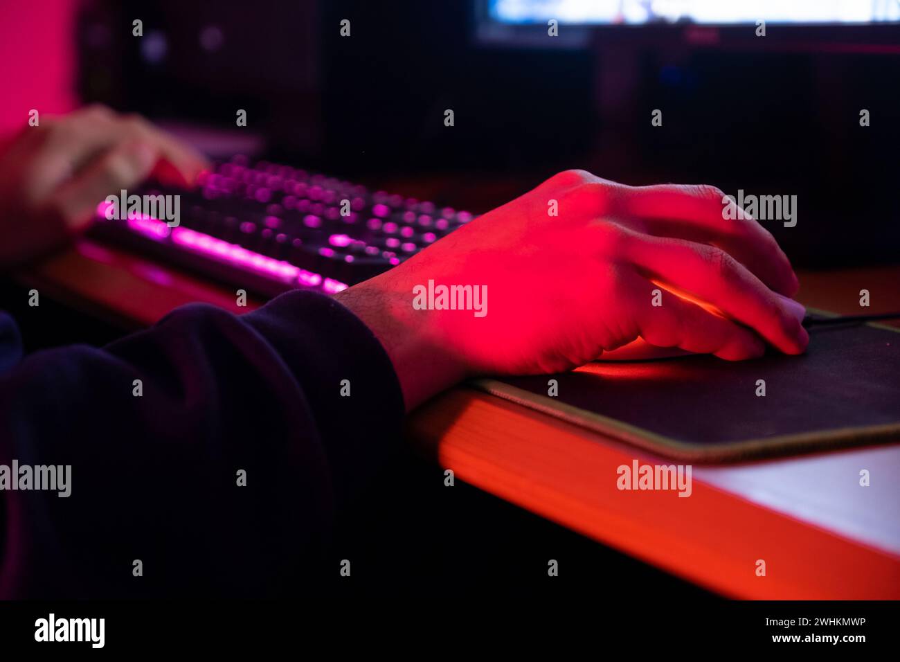 Professional technology use hi-res stock photography and images - Alamy