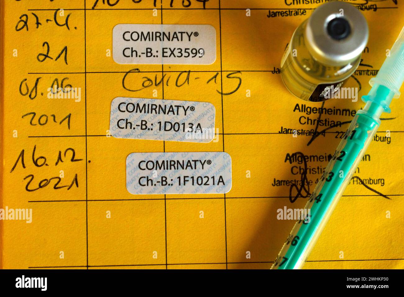 Syringe with blood, cut out, blood collection, vaccination, vaccination ...