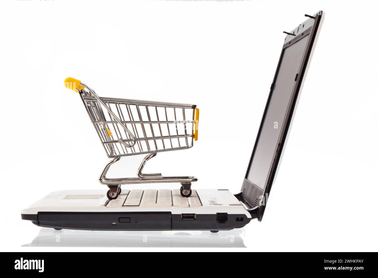 Car on keyboard hi-res stock photography and images - Alamy