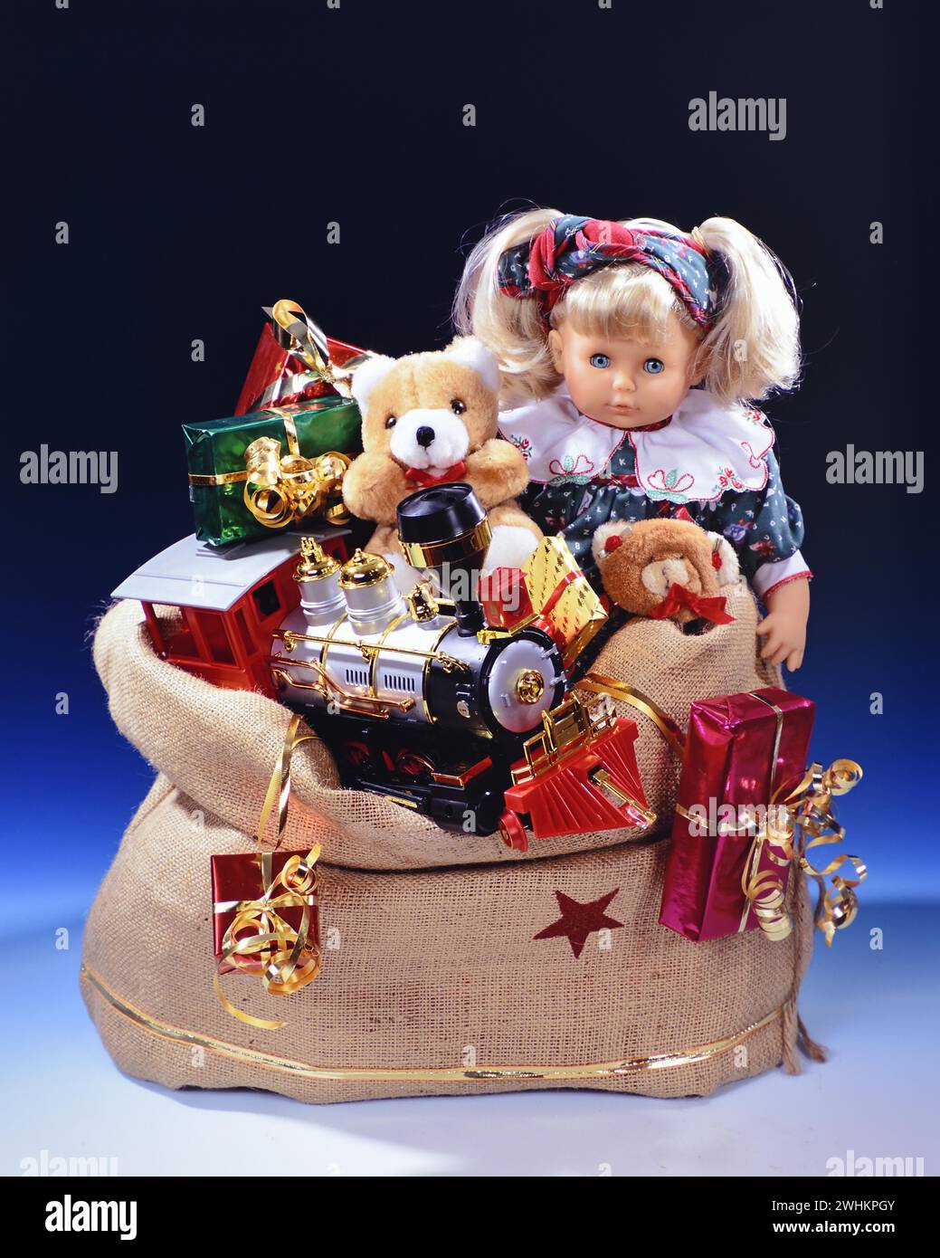 Christmas presents, studio shot, presents in a sack, Father Christmas ...